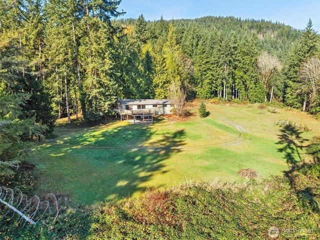 12901 th Ave SE, Issaquah, WA 98027