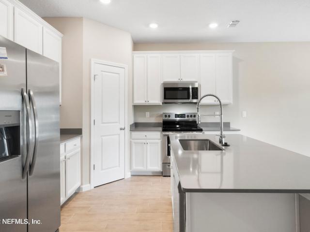 12904 Josslyn Ln, Jacksonville, FL 32246 | MLS #2125
