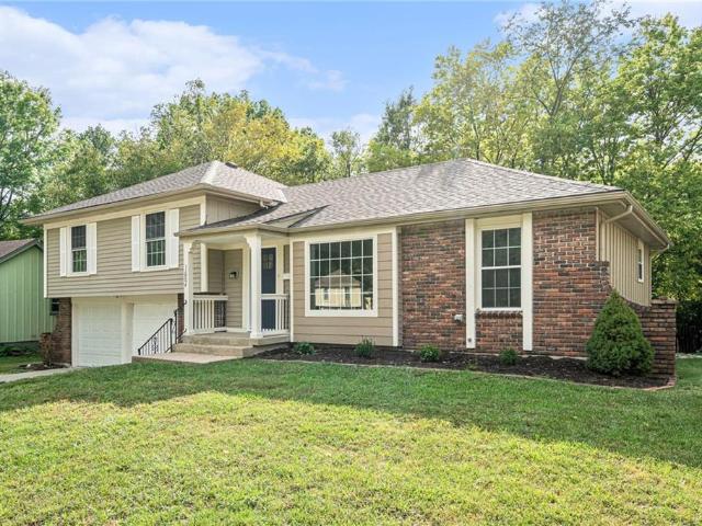 12904 Overhill Ave, Grandview, MO 64030 | Compass