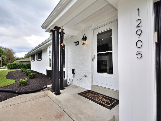 12905 Wembley Rd