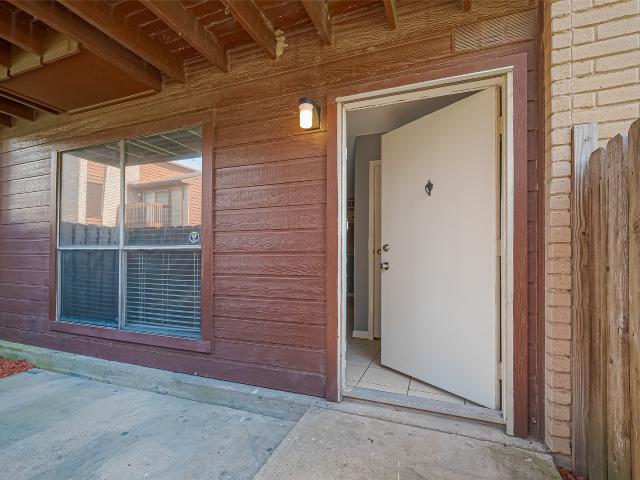 12905 Woodforest Boulevard 107