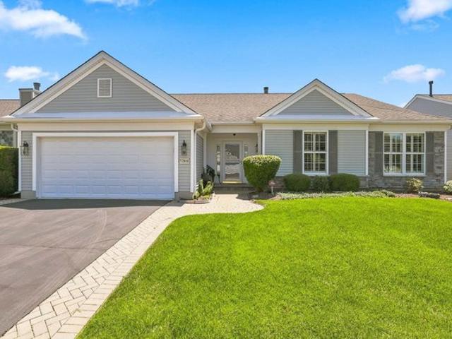 12908 Farm Hill Dr, Huntley, IL 60142