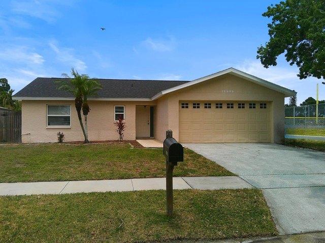 12909 rd Ave, Largo, FL 33774