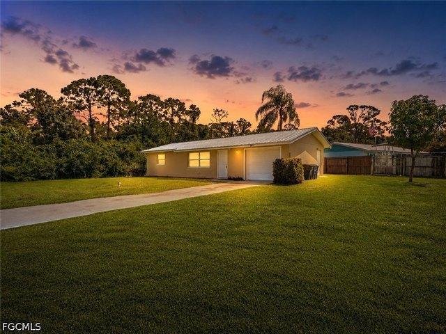 1290 Barrett Rd, North Fort Myers, FL 33903