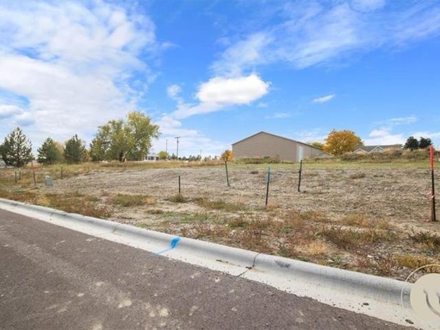 1290 Cherry Island Dr, Billings, MT 59105