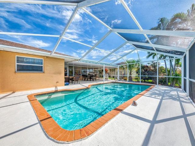 1290 Lakeside Dr, Venice, FL 34293 | MLS #D6147