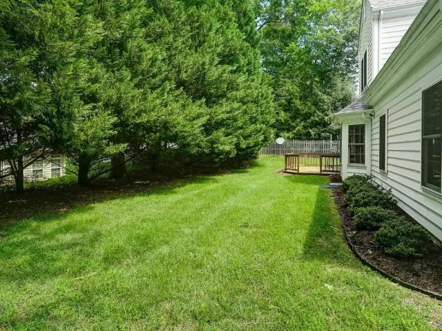 1290 River Chase Ln