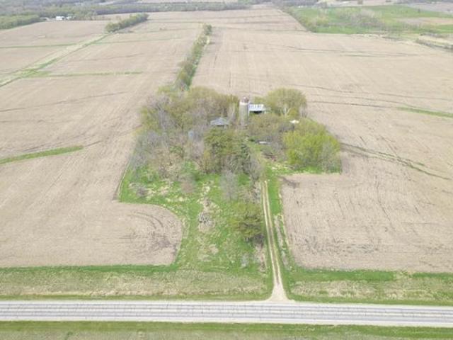 1290 th St, Nashua, IA 50658