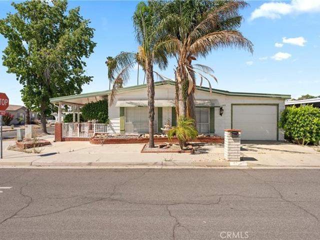 1290 Vista Grande Dr, Hemet, CA 92543