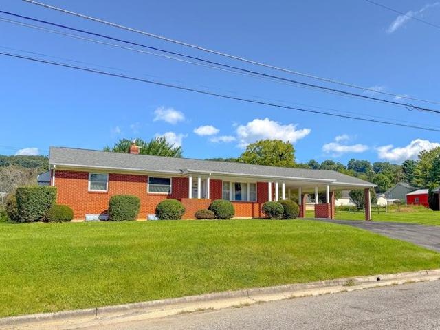1290 W North St, Wytheville, VA 24382