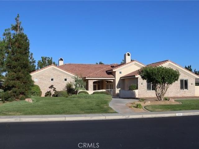 12913 Ivanpah Rd, Apple Valley, CA 92308