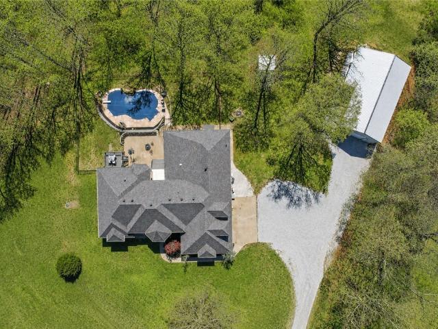 12912 Moore Lane