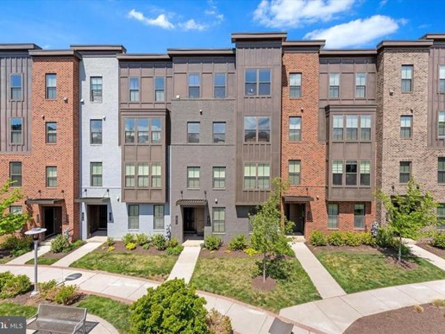 12915 Sunrise Ridge Aly Unit 74, Herndon, VA 20171