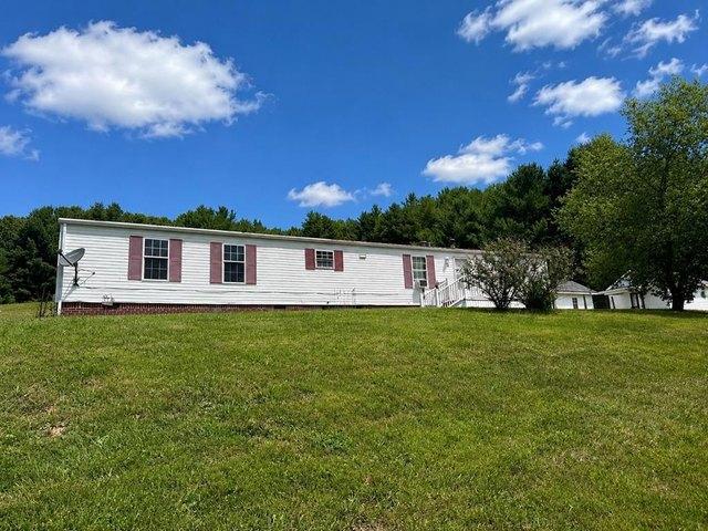 1291 Pipers Gap Rd, Galax, VA 24333