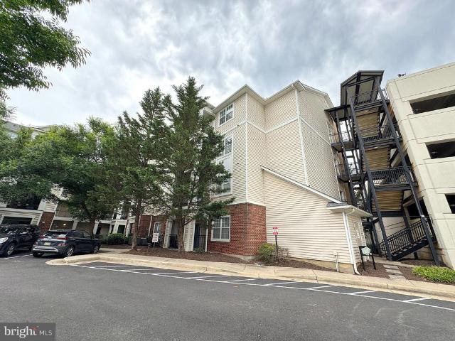 12921 Centre Park Circle # 204