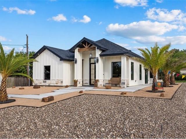 12921 E Eliff St, Corpus Christi, TX 78410