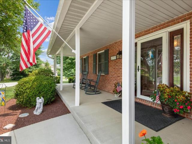 12927 The Terrace