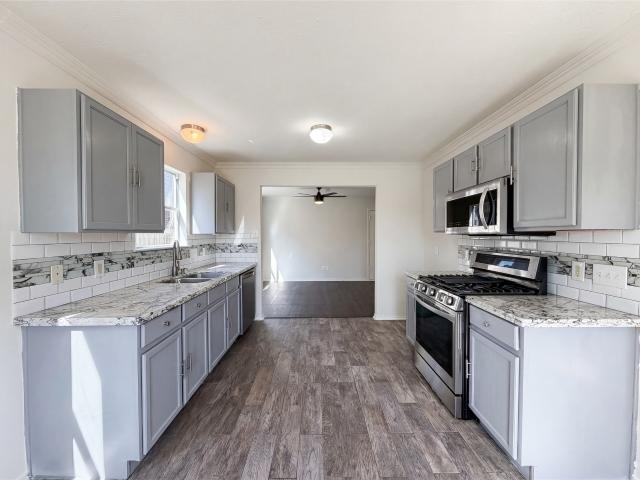 12927 Colony Heath Ln, Houston, TX 77085 | MLS #35950