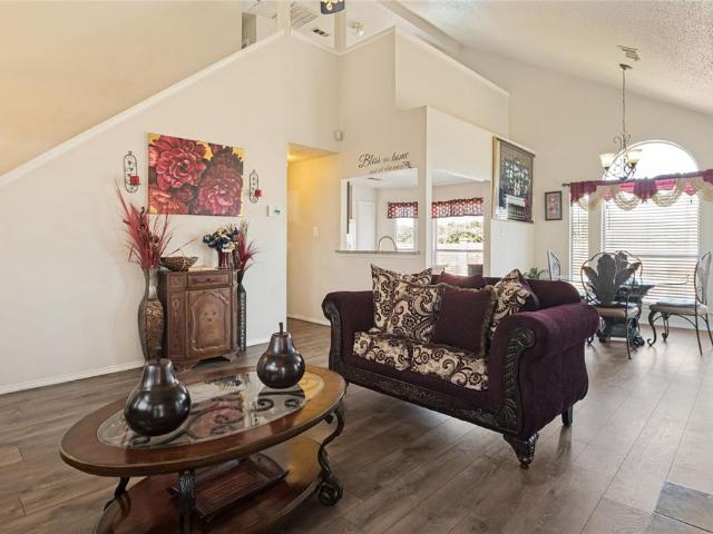 12927 Parker Court