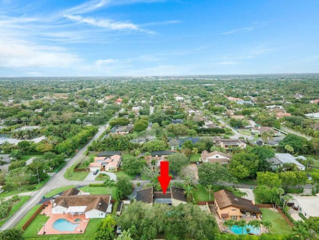 12925 103rd Ct SW, Miami, FL 33176