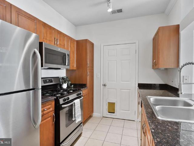 12925 Centre Park Circle # 301