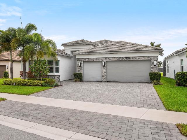 12926 Green Guava Ave, Boynton Beach, FL 33473 | MLS #B26010