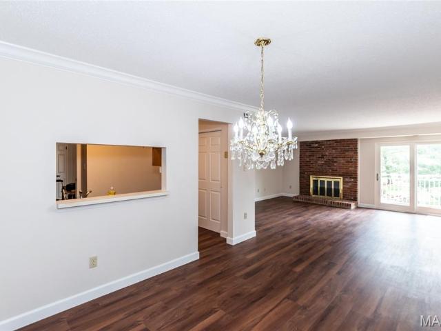 12929 Portulaca Dr, Unit 205, St. Louis, MO 63146 | MLS #26014 | Compass