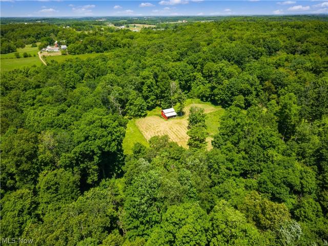 12929 Pleasant Valley Road