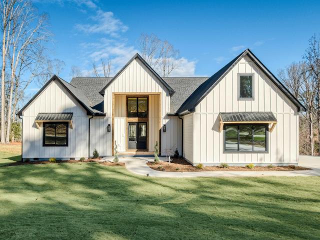 1292 Deerfield Drive