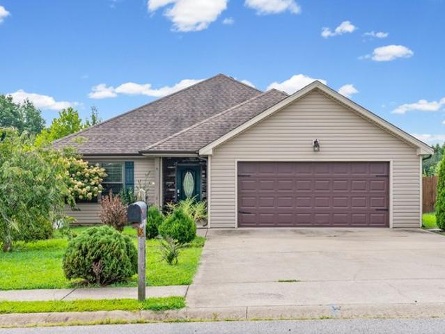 1292 Freedom Dr, Clarksville, TN 37042