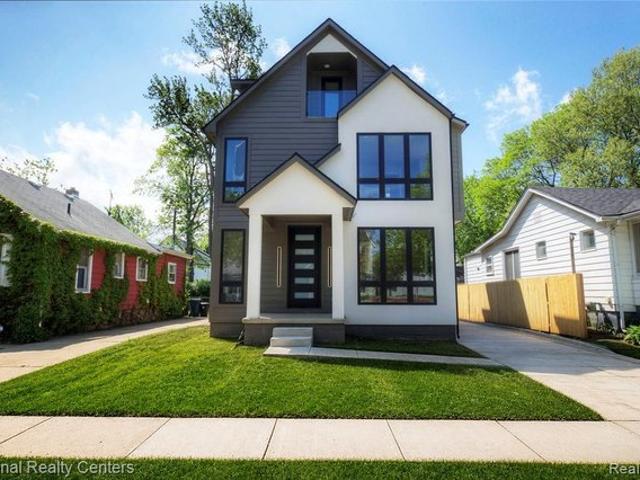 1292 Holland St, Birmingham, MI 48009