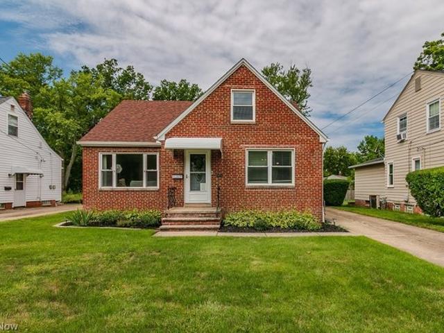 1292 Irene Rd, Lyndhurst, OH 44124