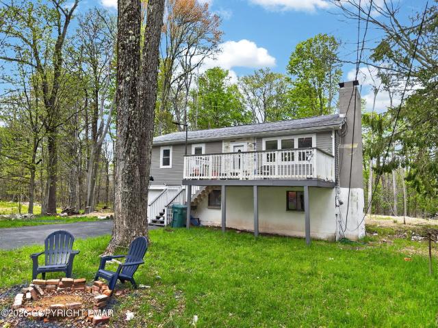 1292 Winding Way