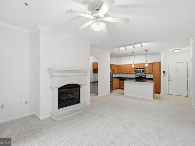 12933 Centre Park Circle # 201