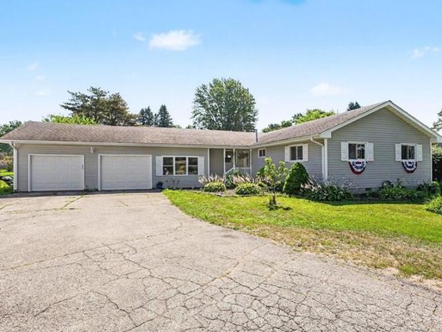 12933 Gera Rd, Birch Run, MI 48415