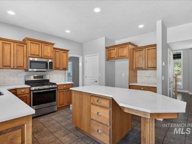 12935 N Schicks Ridge Rd