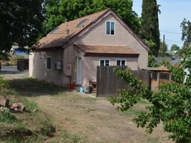 12936 Yosemite Blvd, Waterford, CA 95386