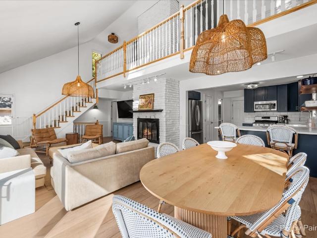 1293 Lake Holiday Dr, Lake Holiday, IL 60548 | MLS #12562 | Compass