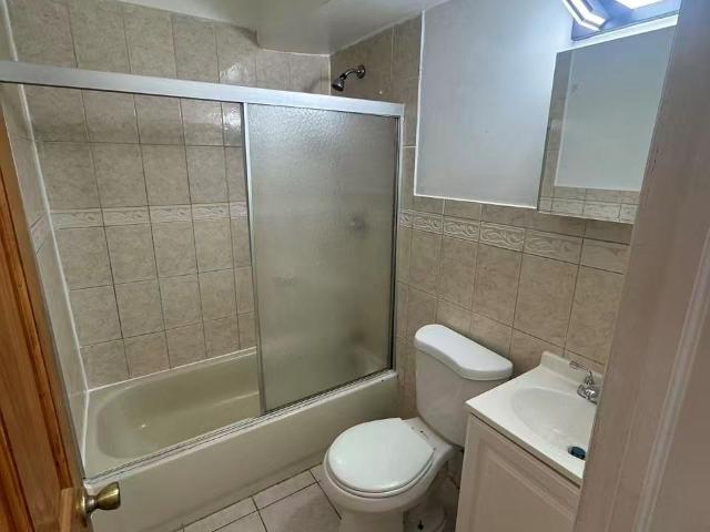 129 12 Street 1 Fl