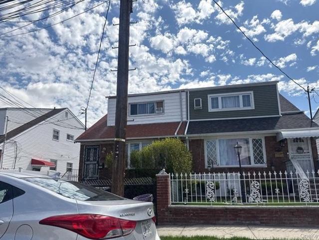 129 19 th St, Jamaica, NY 11436