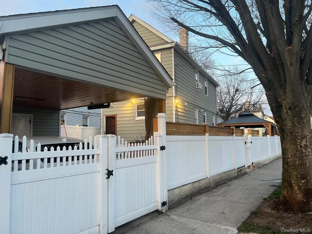 129 58 th Street | Compass