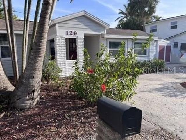 129 94th Ave, Treasure Island, FL 33706