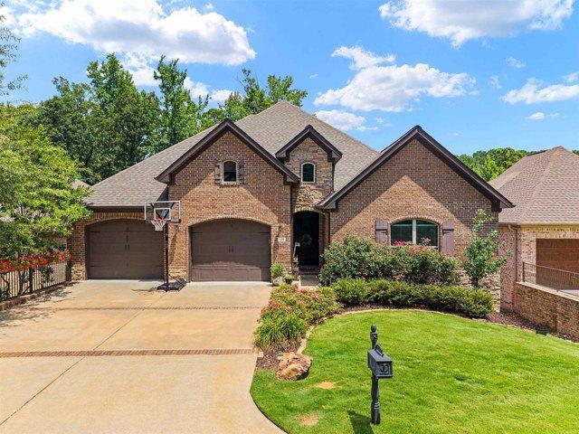 129 Cove Creek Ct, Little Rock, AR 72211