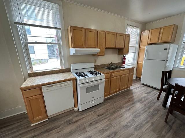 129 College Avenue 2 Bedroom Apartment for Rent at 129 College Ave, Ithaca, NY 14850