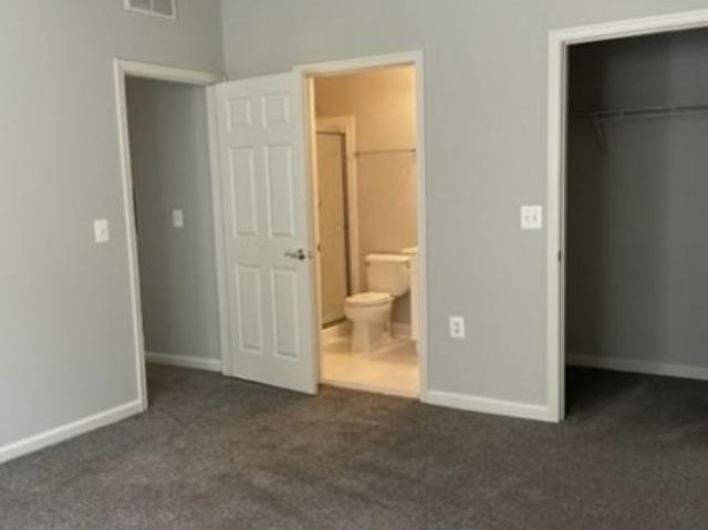 129 Conover Ter