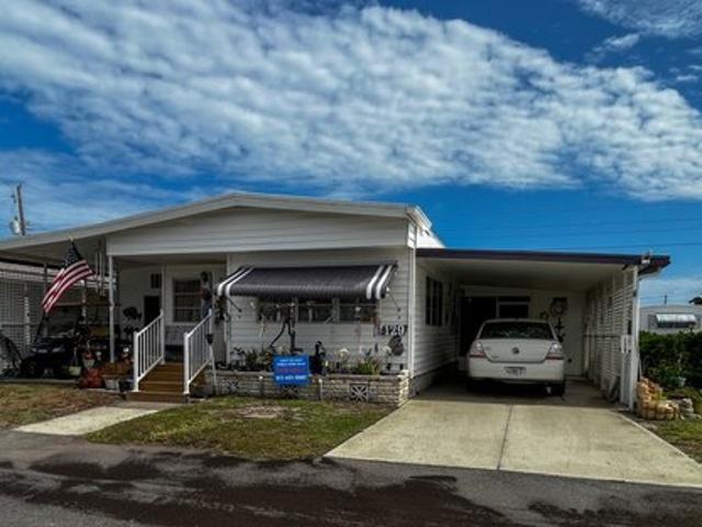 129 Capri Dr, Palmetto, FL 34221