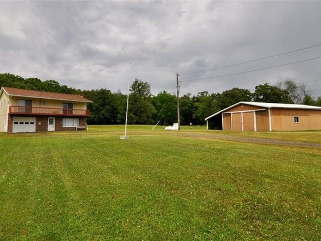 129 Castleman Rd, Vestal, NY 13850