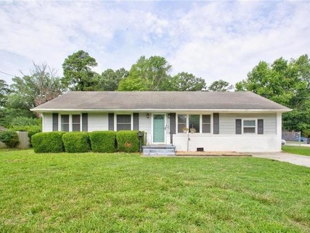 129 Cynthia Dr, Hampton, VA 23666