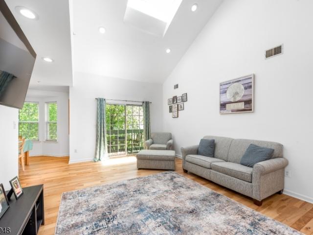 129 Autumn Ct