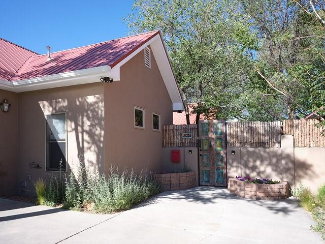 129 Bob Street
